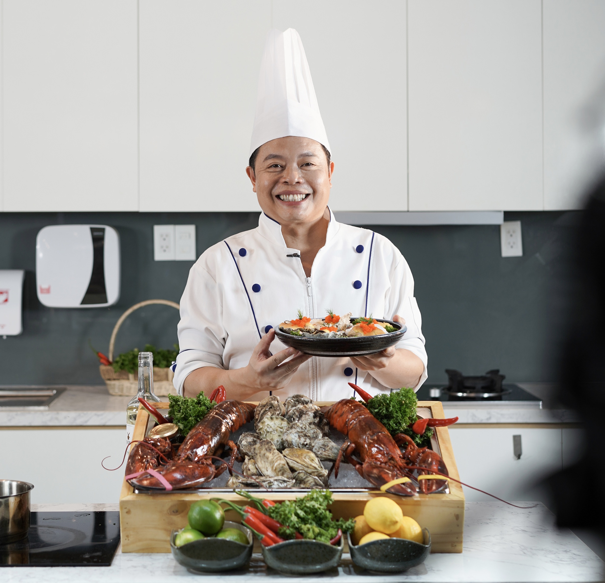 Chef Jack Lee: From Vietnam Refugee to Culinary Star - THE RESTAURANT ...